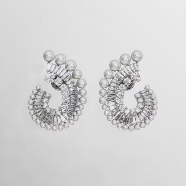 Ariana Grande x Swarovski Eyrnalokkar - jonogoskar.is